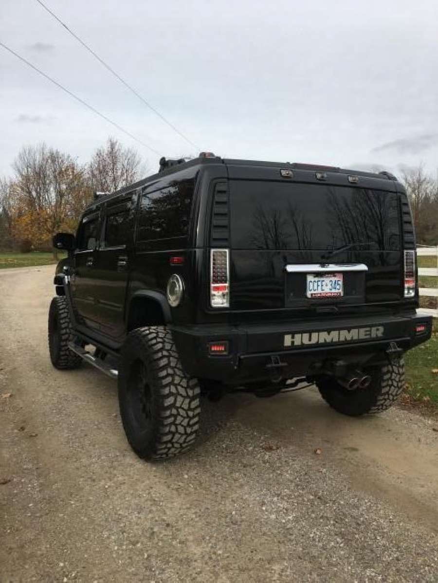 Rent or Buy a 2005 Hummer H2 for Movies & TV | Movie Time Cars