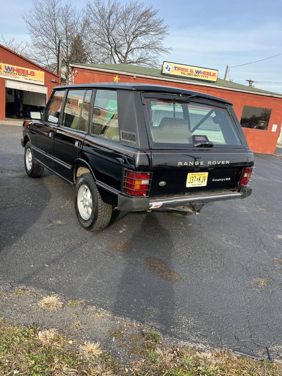 Rent or Buy a 1995 Land Rover Range Rover for Movies & TV | Movie Time Cars